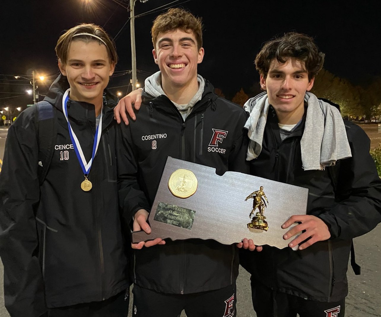 Varsity Roster - farmingtonhighboyssoccer